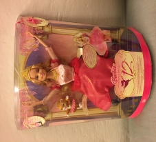 Barbie 12 Dancing Princesses  Genevieve & Twyla   Mattel  J8887  2006 Nuovo come nella foto